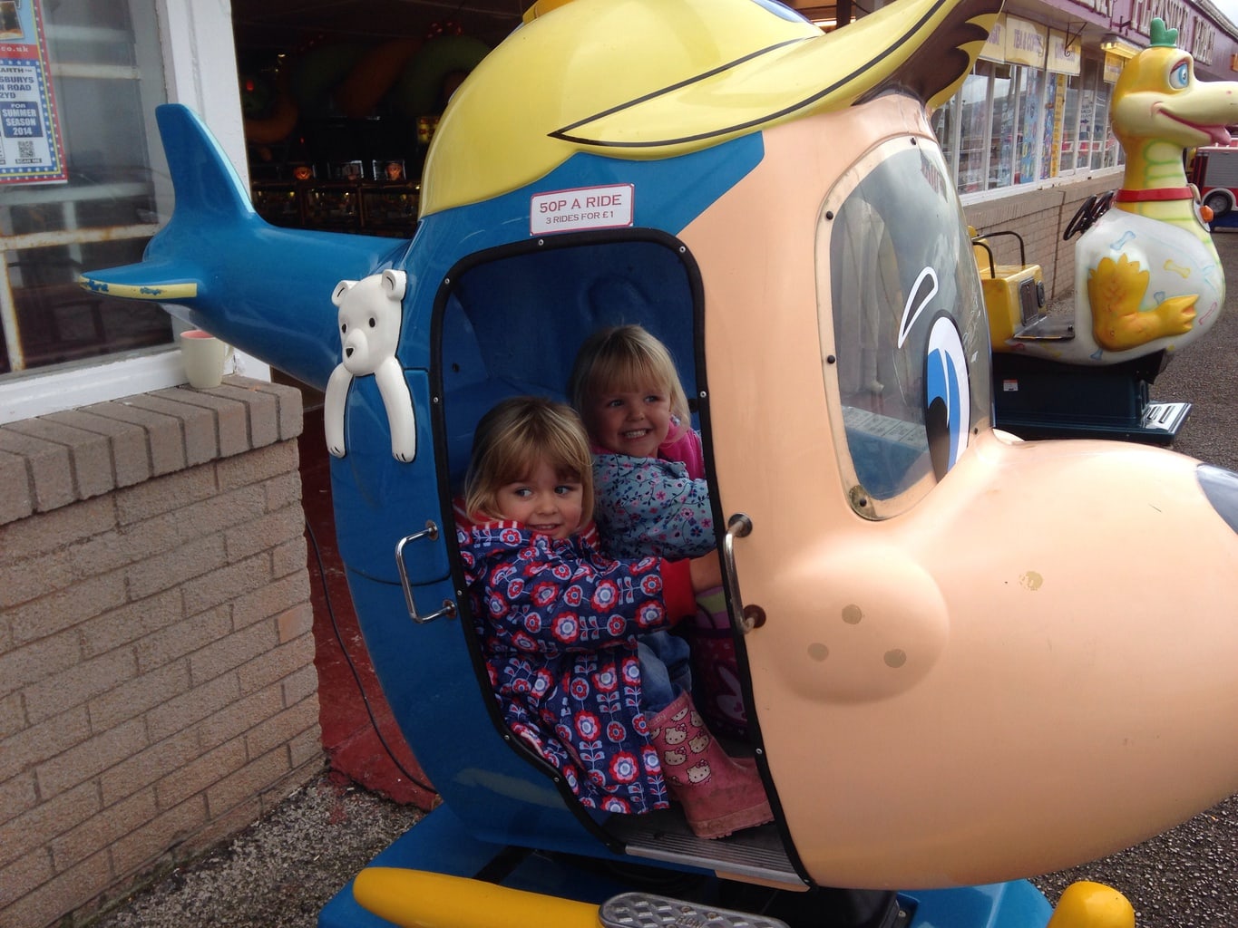 Abergele and Pensarn Beach - Mini Travellers - Family Travel & Family ...