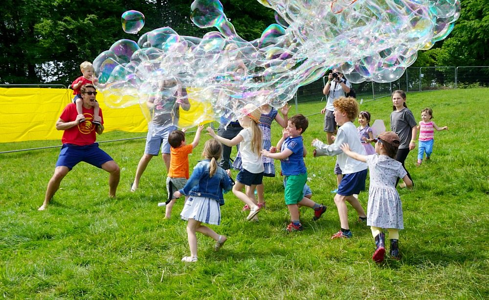 How We Survive Festival with Kids See Our Top Tips - Mini Travellers ...