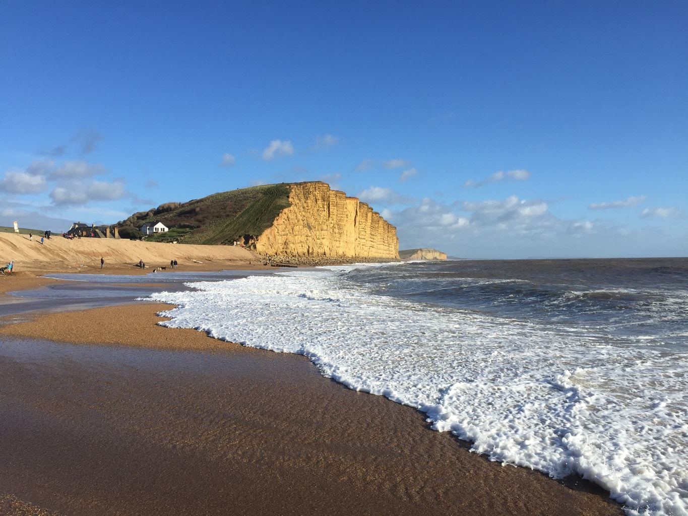 10 of the Best Sandy Beaches in Dorset - Mini Travellers - Family ...