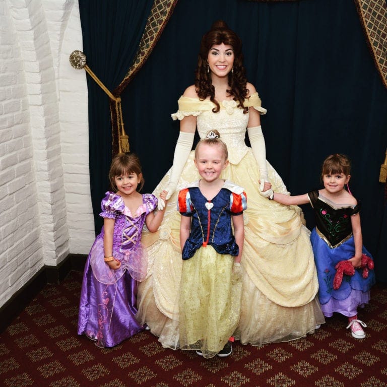 Guide To Princess Dining At Disney World (In 2025) - Mini Travellers ...