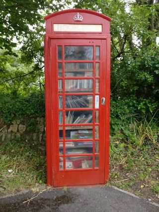 Phone Box Libraries in the UK - Mini Travellers - Family Travel ...