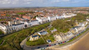 10 Best Beaches in Yorkshire - Mini Travellers - Family Travel & Family ...