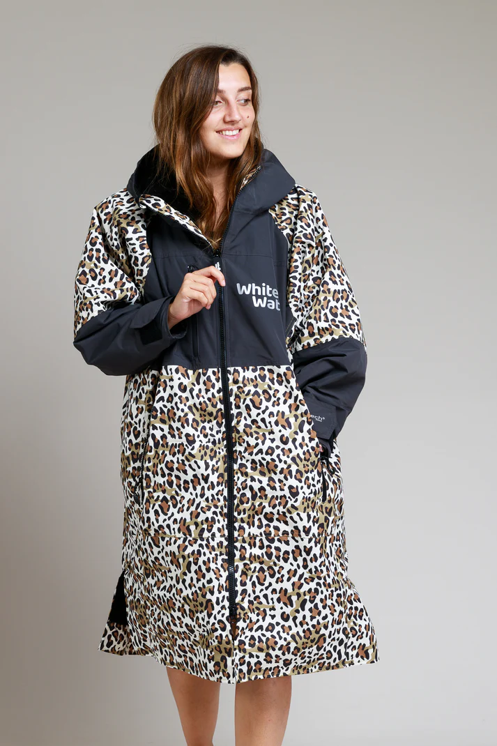 18 Best Dry Robe Alternatives - Mini Travellers - Family Travel ...