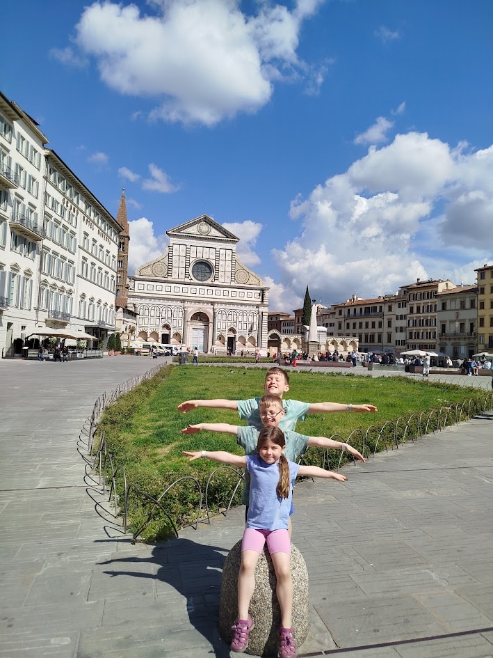 A unique, cheap and fun walking tour of Florence - Mini Travellers ...