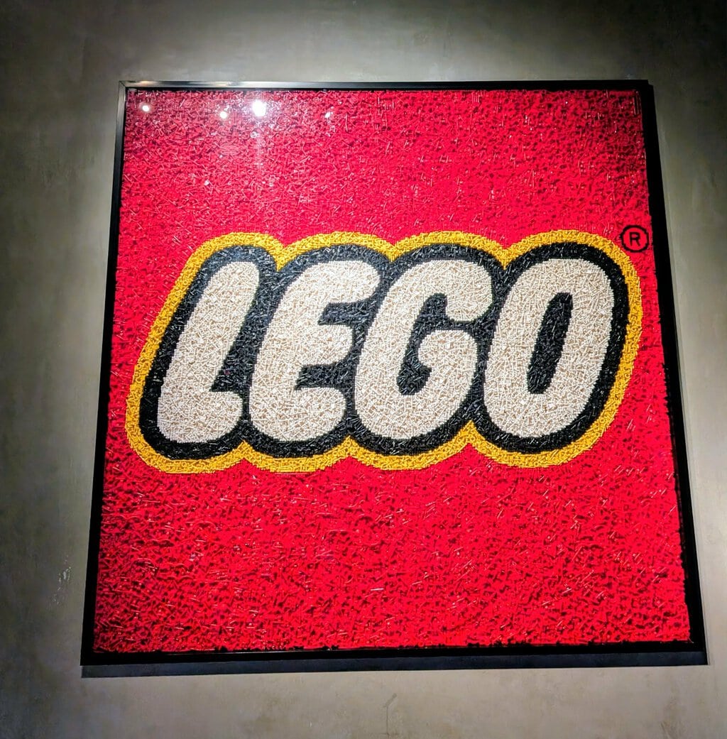 Should We Visit LEGO House or LEGOLAND Billund? - Mini Travellers ...